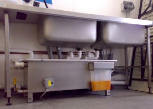 Fatstrippa™ Gru System - ETFS 70 - Ecotec - Water, Drainage & Grease ...